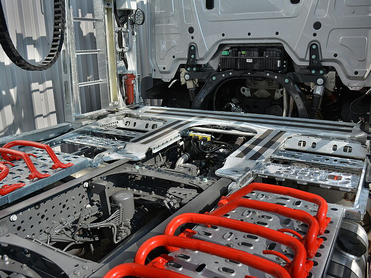 Truck superstructure - Kässbohrer Transport Technik GmbH